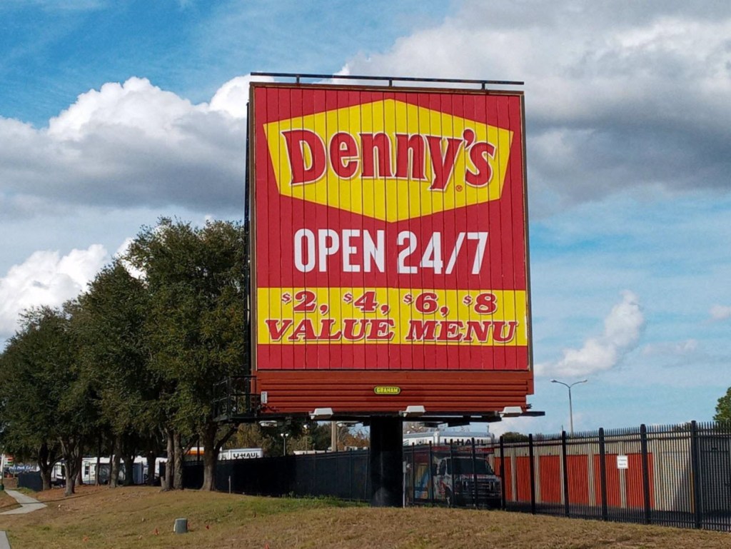 OOH Best Creative Last Week Today - OOH TODAY