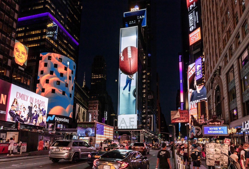 Vegas Companies Create Groundbreaking OOH for American Eagle in Times ...