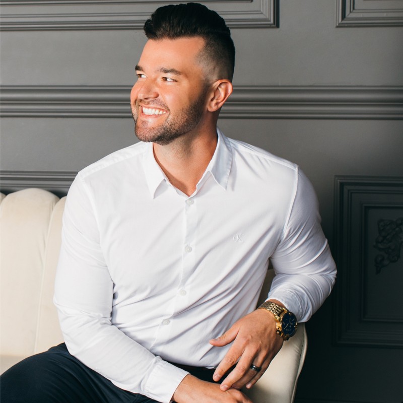 Vistar Media to Power NextGrad - OOH TODAY