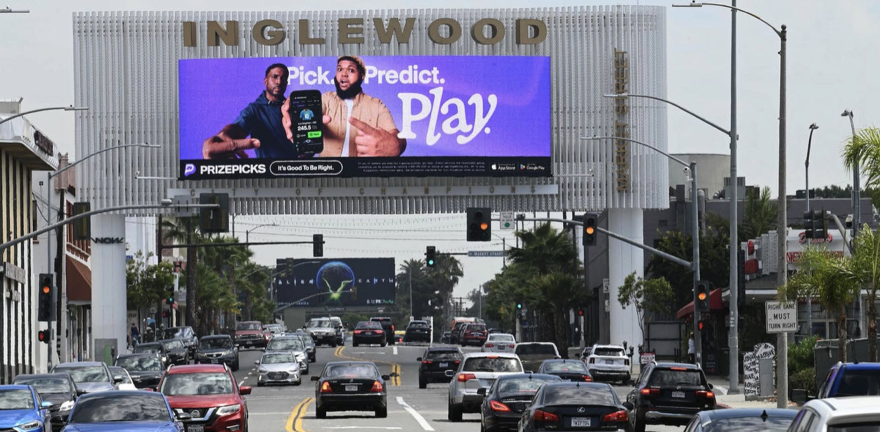 The Best Billboard I Saw Today - OOH TODAY